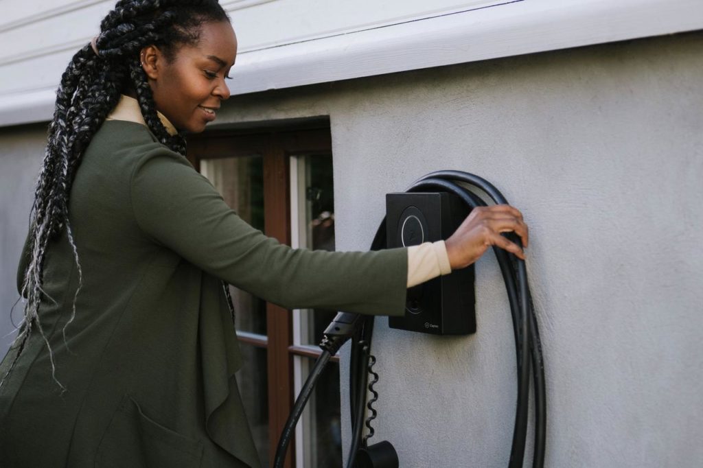 Zaptec Go elbil lader - Ferdig montert - Åkra Elektriske